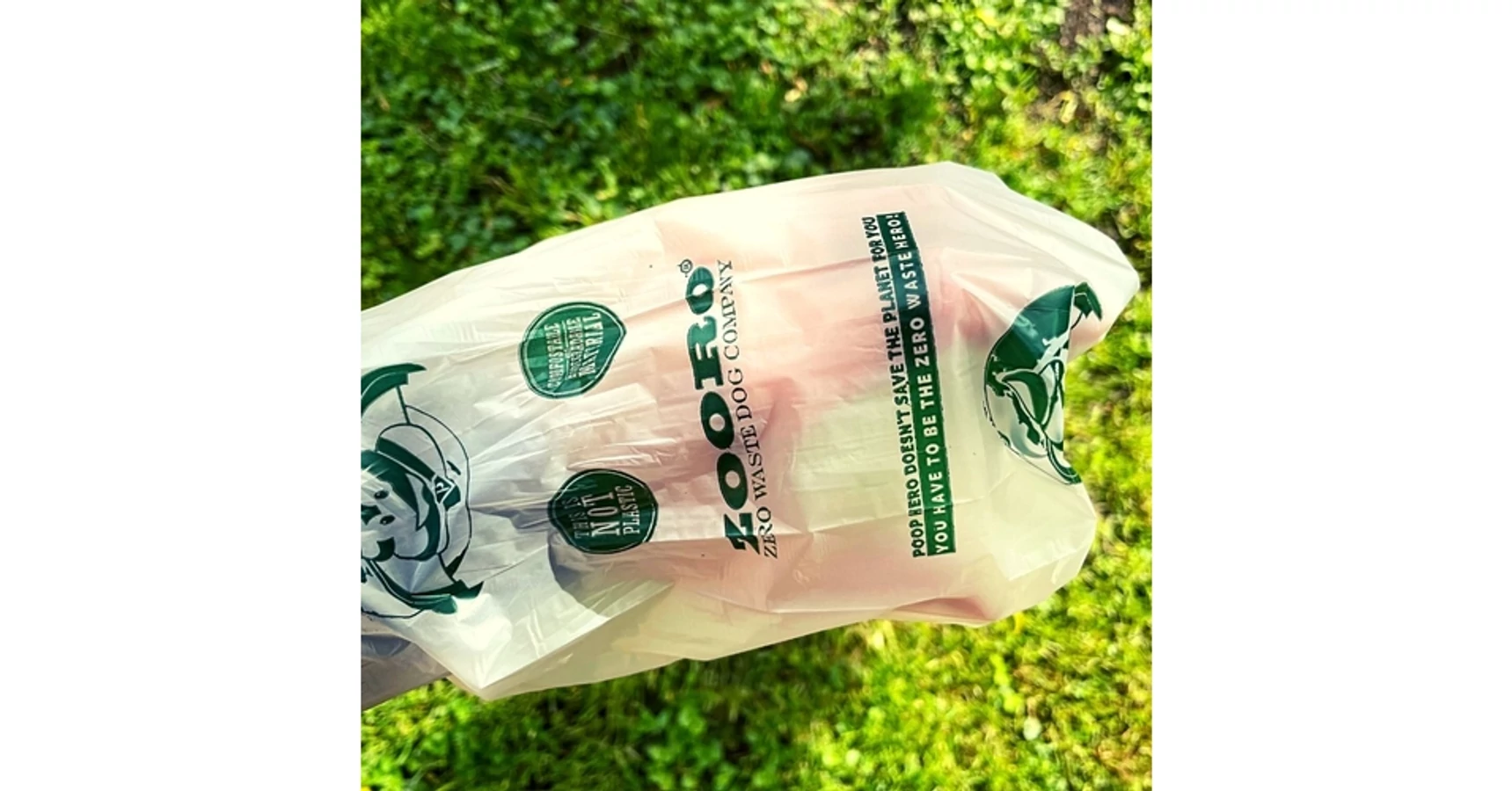 Zooro PoopHero lebomló és komposztálható kakizacskó
